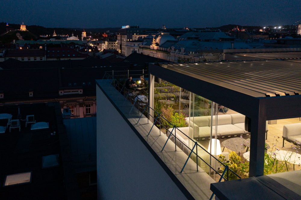 Neringa Rooftop baras - baras su puikiausiu Vilniaus vaizdu